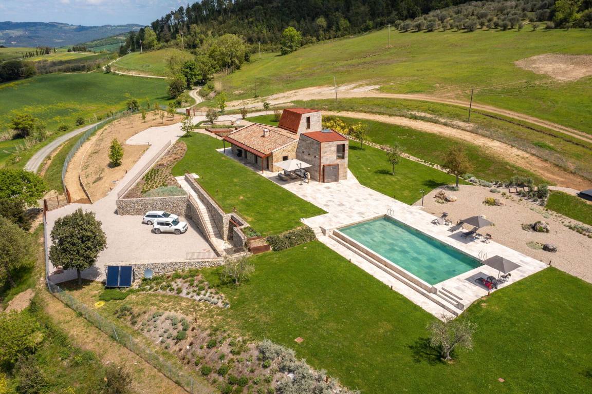 250 M² Pension ∙ 3 Bedrooms ∙ 6 Guests - Volterra