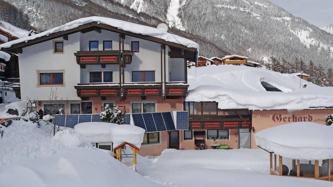 108 M² Ferienwohnung ∙ 3 Schlafzimmer ∙ 5 Gäste - Tyrol