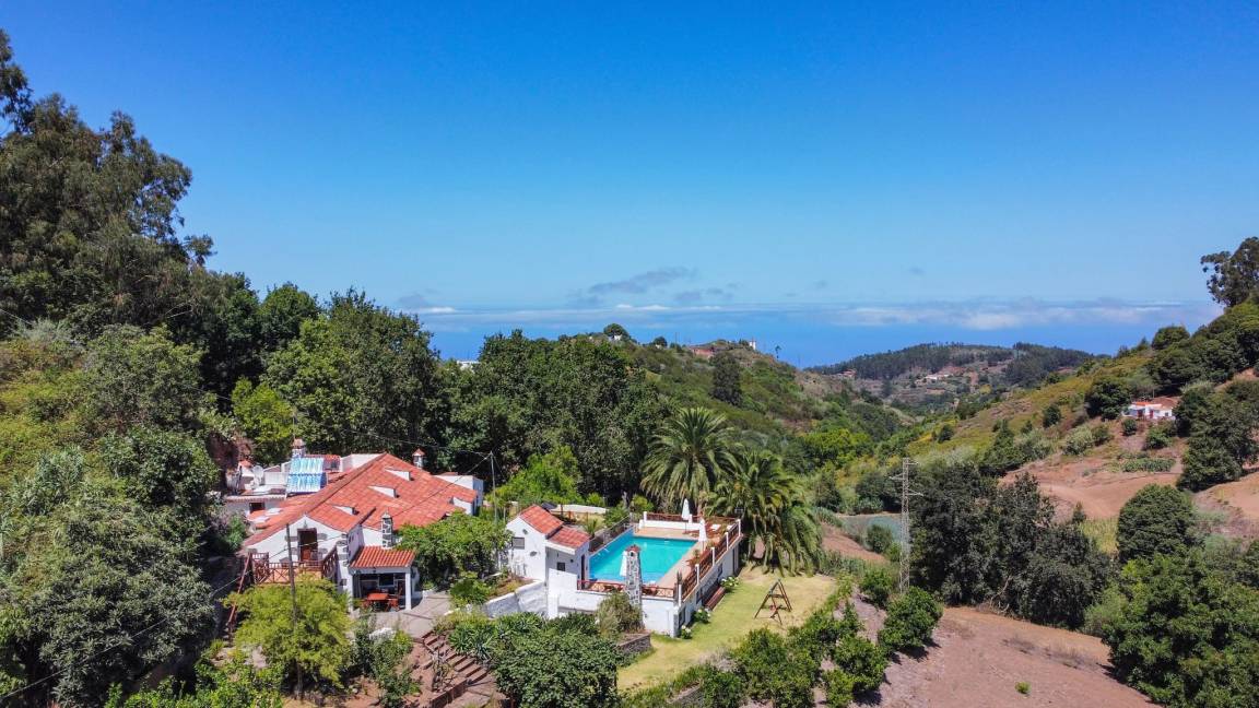 80 M² Casa Rural ∙ 2 Habitaciones ∙ 5 Huéspedes - Gran Canaria
