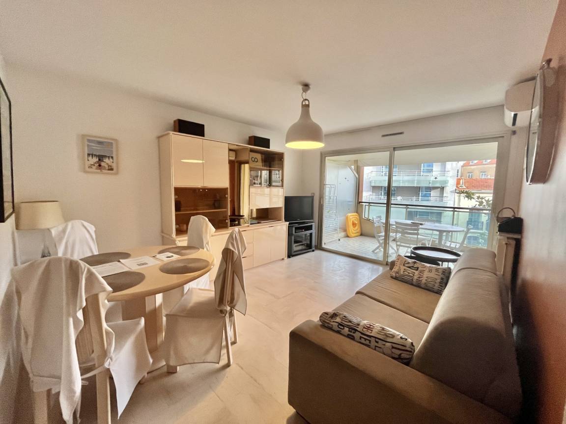 45 M² Appartement ∙ 1 Chambre ∙ 4 Personnes - ibis Cannes Plage La Bocca