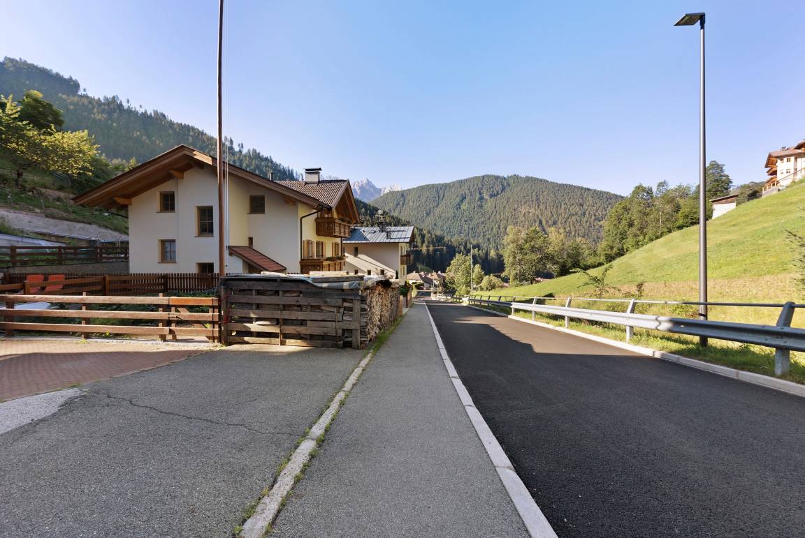 95 M² Appartamento Vacanza ∙ 2 Camere Da Letto ∙ 6 Ospiti - Nova Ponente