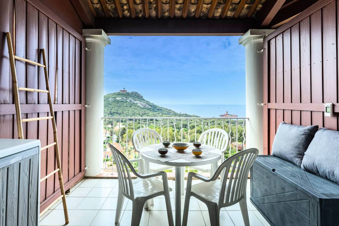 27 M² Apartamento ∙ 1 Habitación ∙ 4 Huéspedes - Saint-Raphaël
