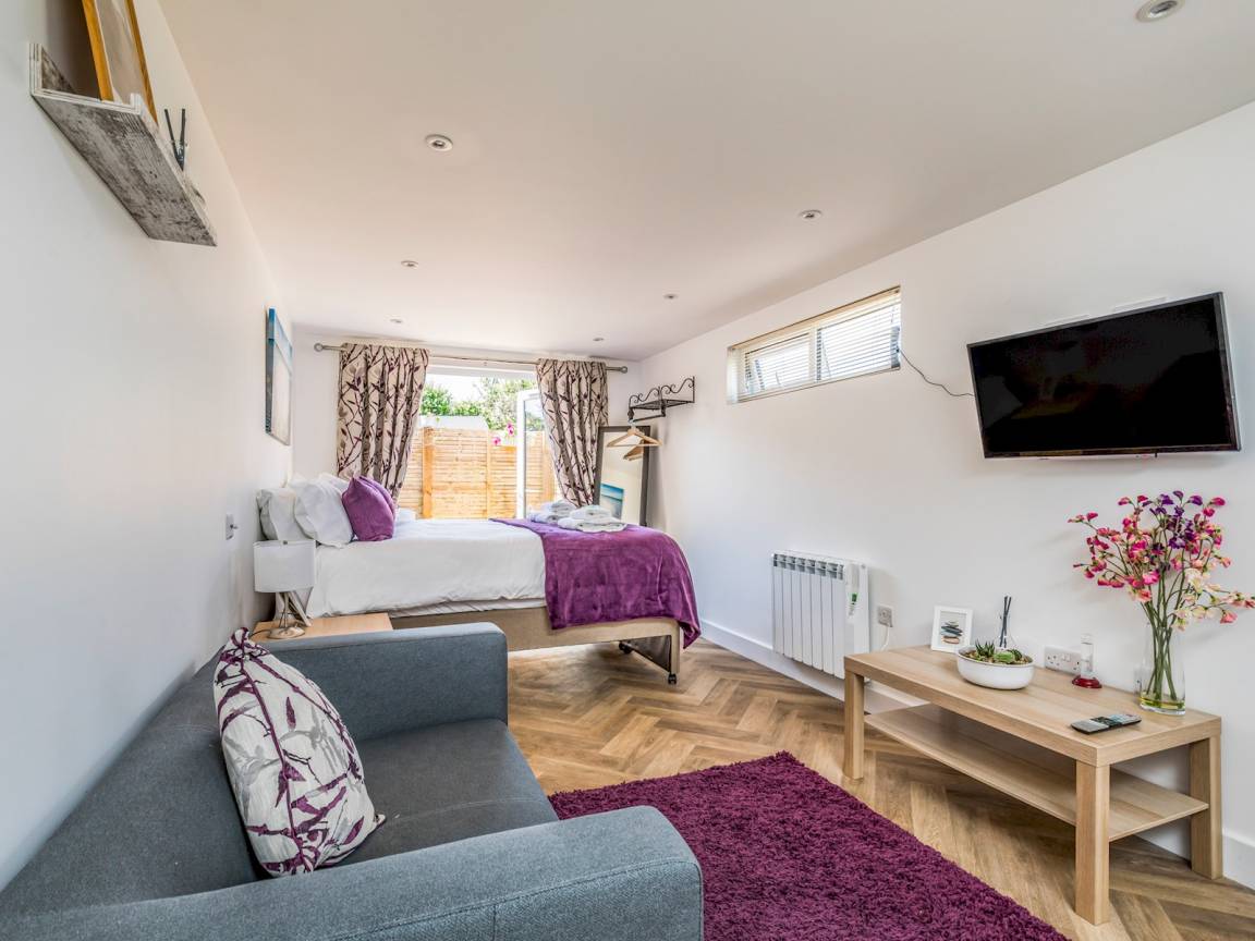 37 M² Apartment ∙ 1 Bedroom ∙ 2 Guests - East Wittering