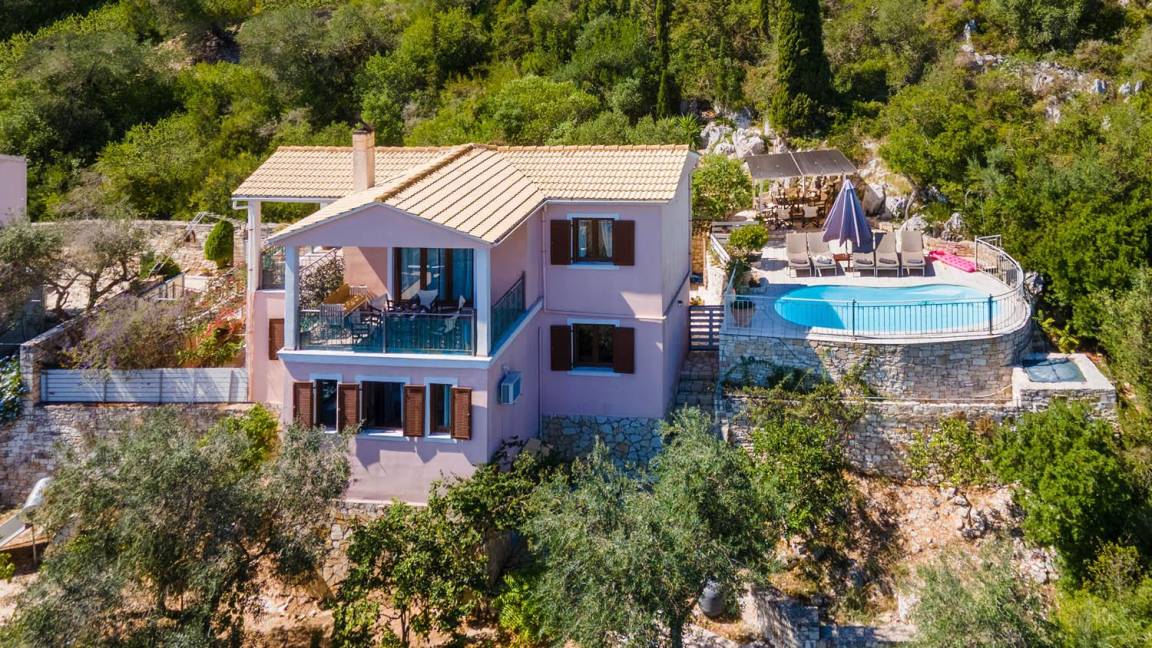 195 M² Villa ∙ 3 Chambres ∙ 6 Personnes - Paxos