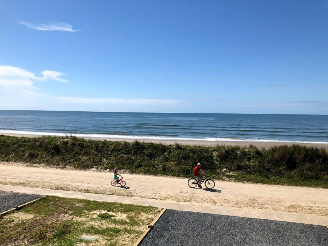 186 M² House ∙ 5 Bedrooms ∙ 12 Guests - Holden Beach, NC