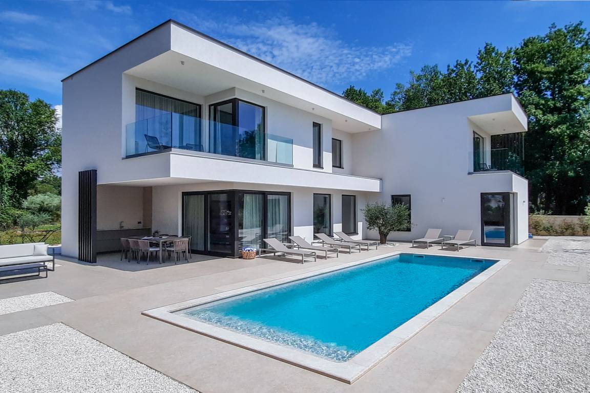 310 M² Villa ∙ 3 Bedrooms ∙ 6 Guests - Vrsar