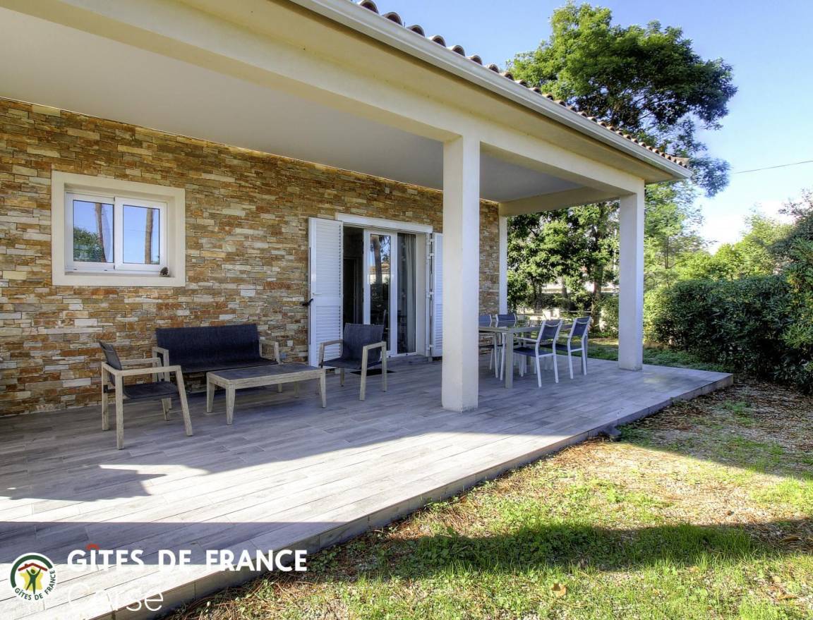 55 M² Gîte ∙ 3 Chambres ∙ 6 Personnes - Corse