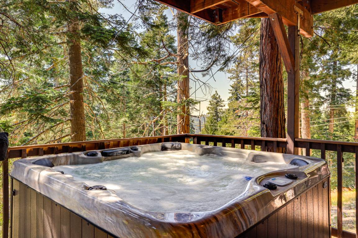 149 M² House ∙ 4 Bedrooms ∙ 8 Guests - Lake Arrowhead, CA