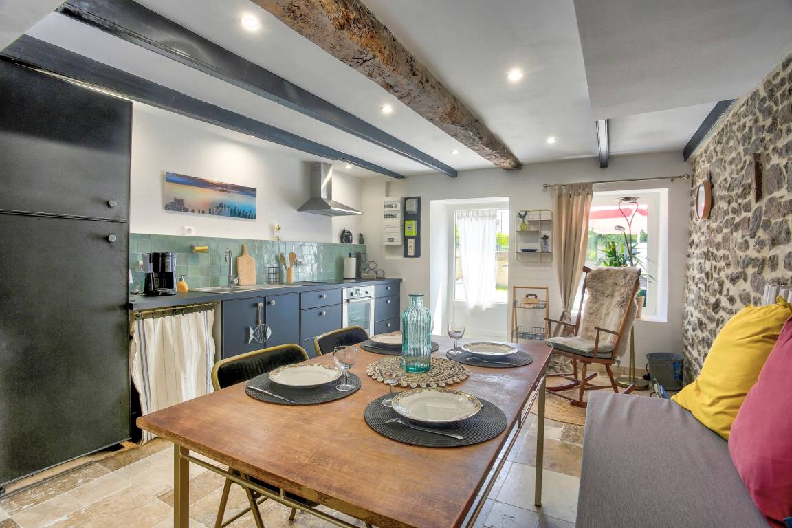 60 M² Ferienhaus ∙ 2 Schlafzimmer ∙ 3 Gäste - Ploubalay