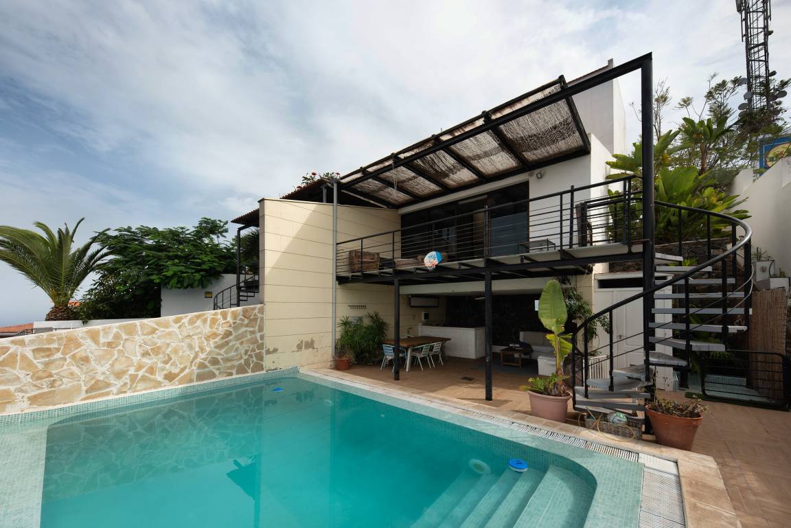 240 M² House ∙ 4 Bedrooms ∙ 8 Guests - Tenerife