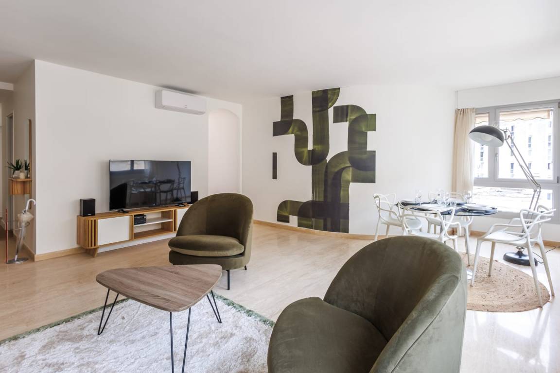 80 M² Appartement ∙ 2 Chambres ∙ 4 Personnes - Festival d'Avignon