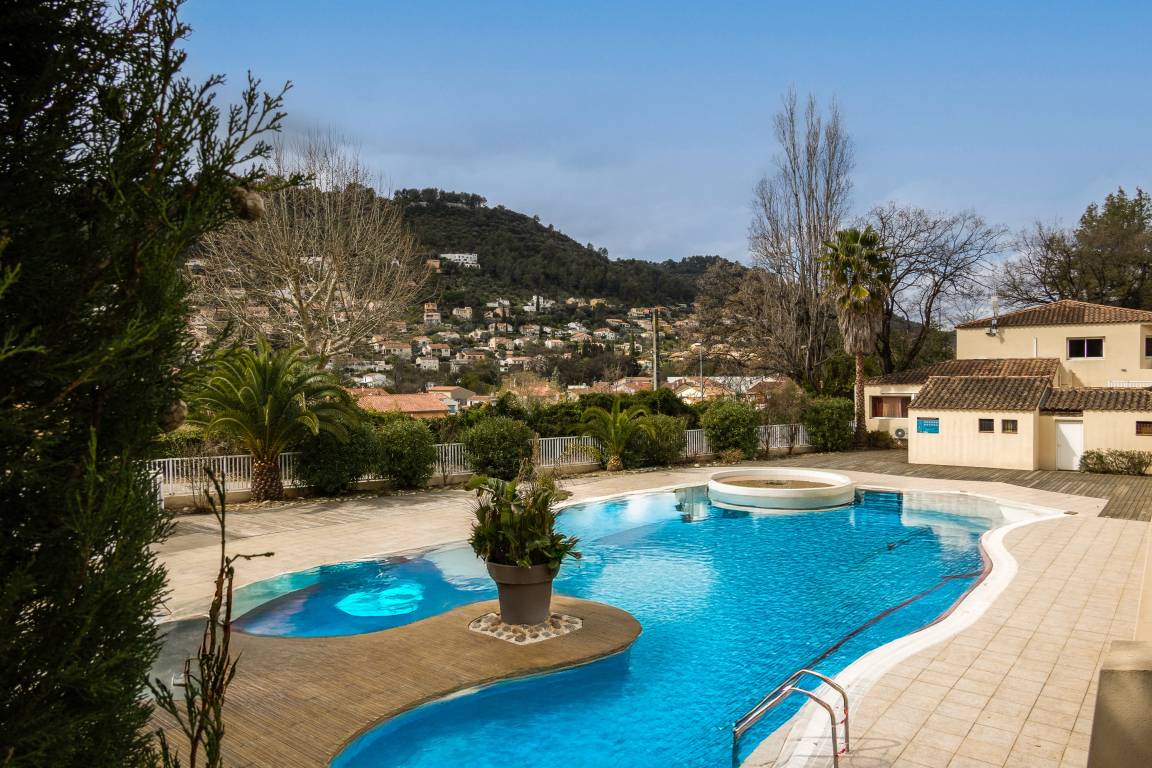 35 M² Chalet ∙ 2 Chambres ∙ 6 Personnes - La Garde