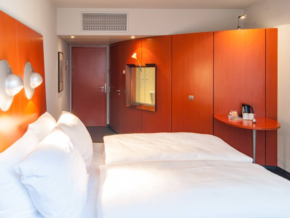 Hôtel ∙ 1 Chambre ∙ 2 Personnes - Radebeul
