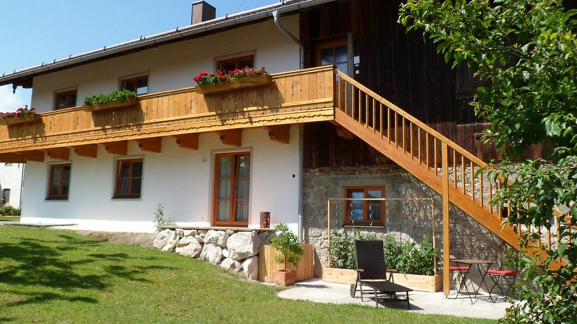 60 M² Ferienwohnung ∙ 1 Schlafzimmer ∙ 3 Gäste - Prien am Chiemsee