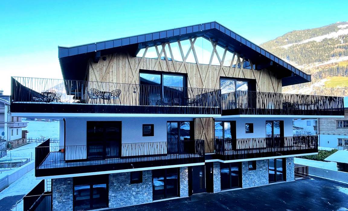 350 M² House ∙ 8 Bedrooms ∙ 20 Guests - Alpbach