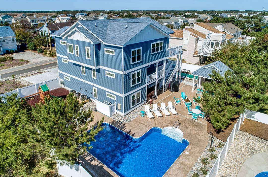 House ∙ 8 Bedrooms ∙ 24 Guests - Virginia Beach, VA