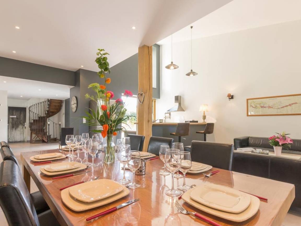150 M² Cottage ∙ 3 Slaapkamers ∙ 7 Gasten - Sully