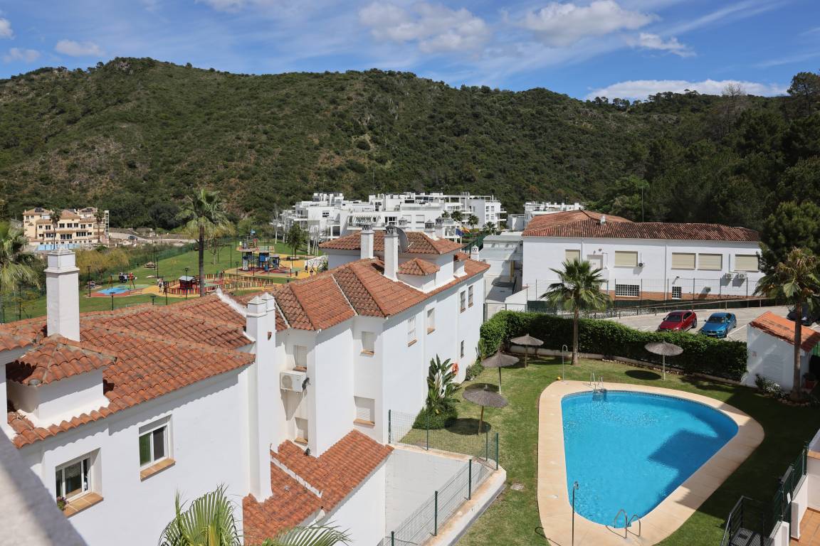 95 M² Apartment ∙ 2 Bedrooms ∙ 4 Guests - Benahavís