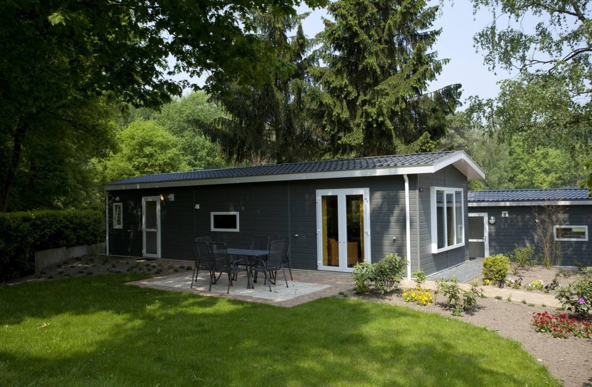 Bungalow ∙ 2 Schlafzimmer ∙ 4 Gäste - Schwalmtal