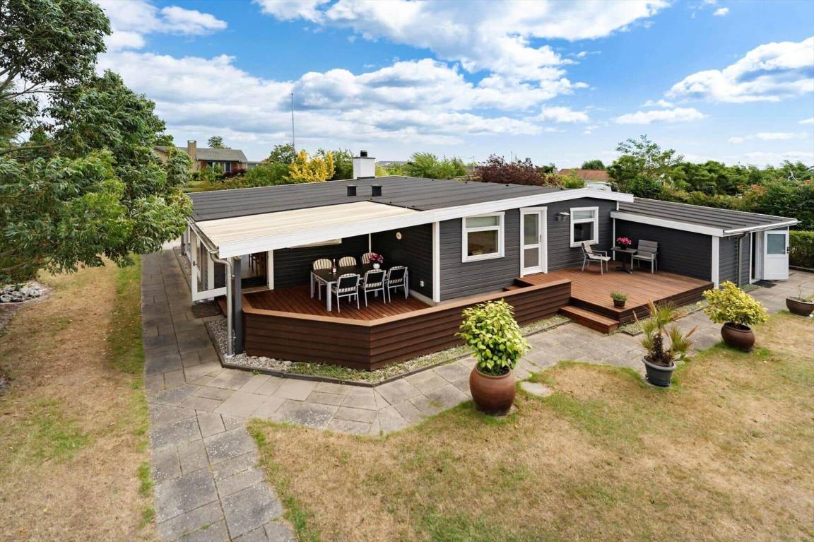 84 M² Huis ∙ 2 Slaapkamers ∙ 6 Gasten - Juelsminde