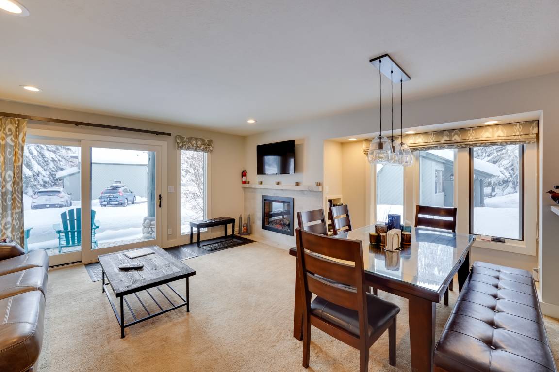 88 M² Apartment ∙ 2 Bedrooms ∙ 8 Guests - Ketchum, ID