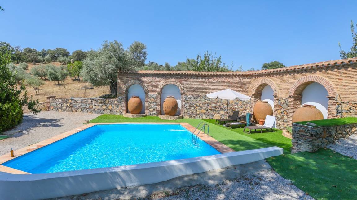 300 M² House ∙ 4 Bedrooms ∙ 8 Guests - Cazalla de la Sierra