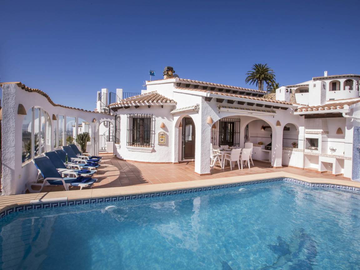 330 M² Casa ∙ 4 Habitaciones ∙ 8 Huéspedes - Oliva