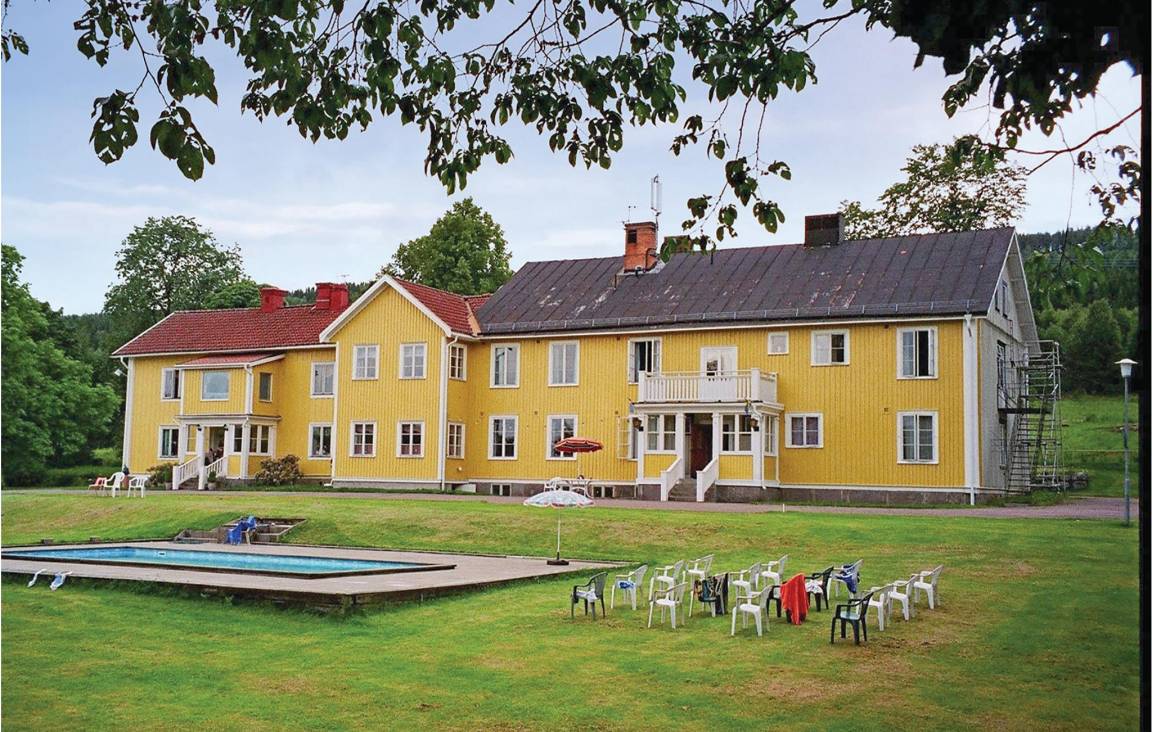 650 M² Hus ∙ 18 Sovrum ∙ 60 Gäster - Värmlands län