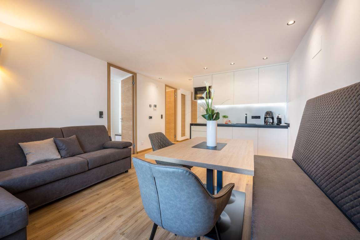 42 M² Ferienwohnung ∙ 1 Schlafzimmer ∙ 4 Gäste - Feldthurns