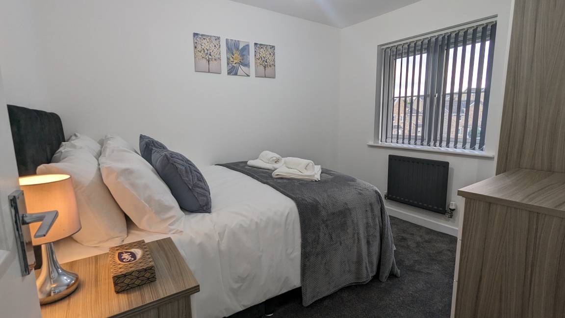100 M² House ∙ 4 Bedrooms ∙ 6 Guests - Burnley