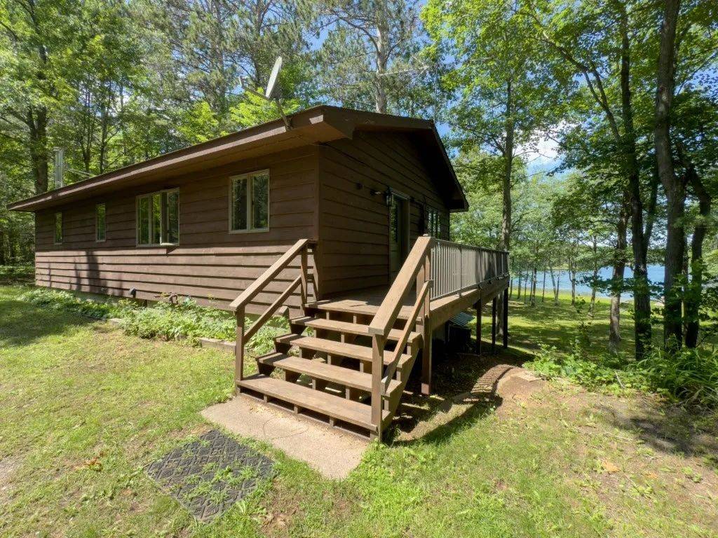 487 M² Cabin ∙ 3 Bedrooms ∙ 6 Guests - Brule River State Forest, Brule