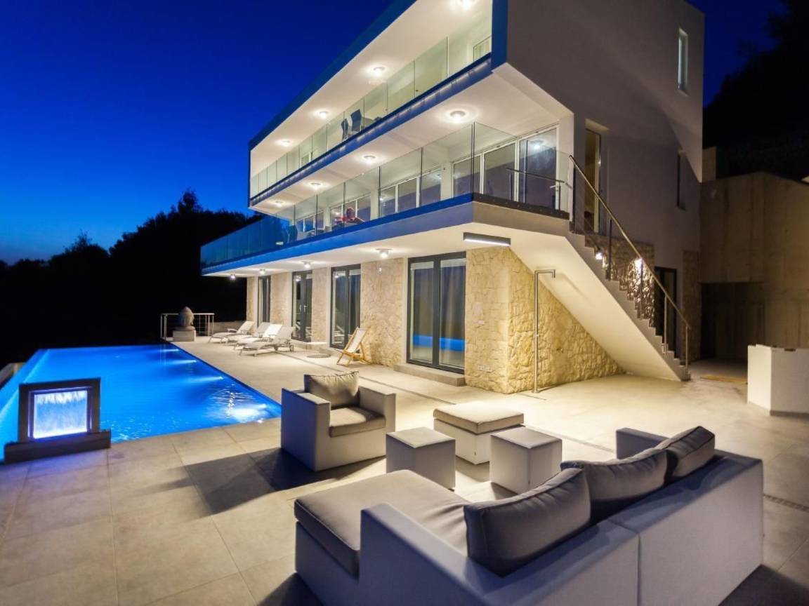 100 M² Apartment ∙ 2 Bedrooms ∙ 5 Guests - Vela Luka