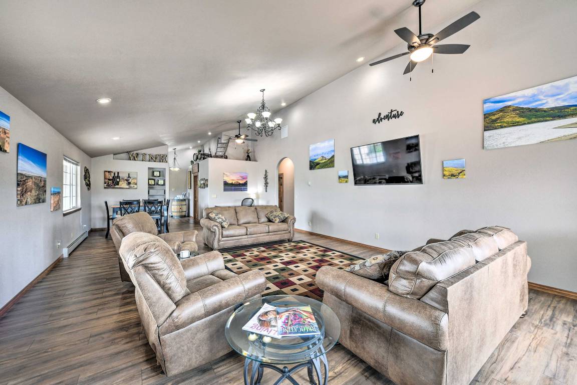 281 M² Maison De Vacances ∙ 4 Chambres ∙ 18 Personnes - Colorado