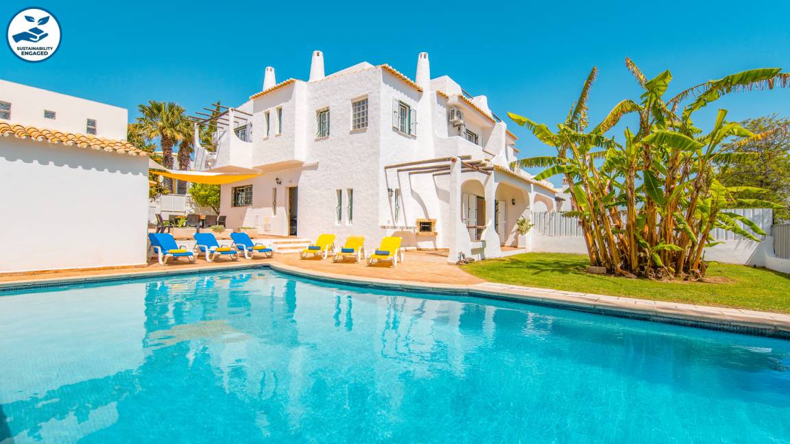 150 M² Villa ∙ 3 Makuuhuonetta ∙ 9 Vierasta - Albufeira