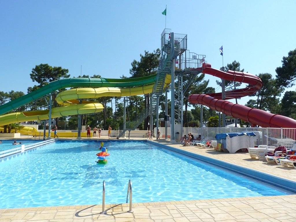 35 M² Camping ∙ 2 Chambres ∙ 6 Personnes - Les Mathes
