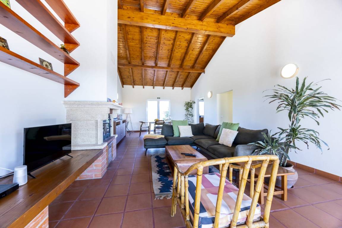 200 M² Villa ∙ 3 Slaapkamers ∙ 6 Gasten - Aljezur
