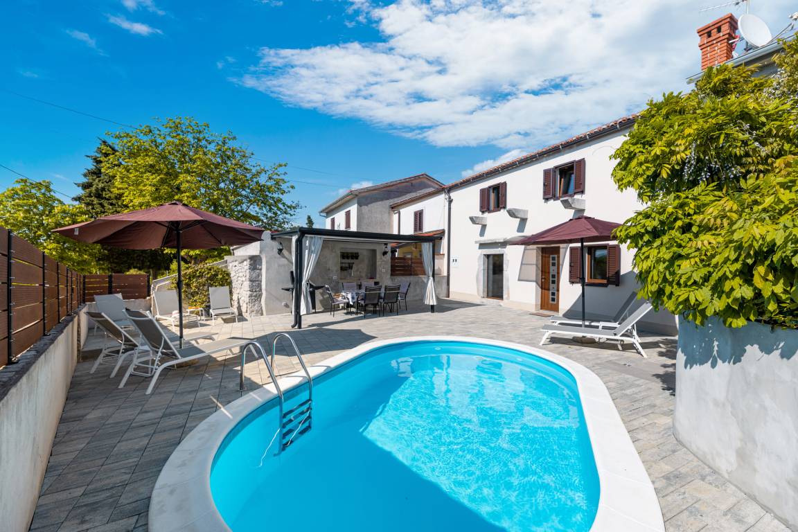 100 M² Villa ∙ 3 Schlafzimmer ∙ 7 Gäste - Cres