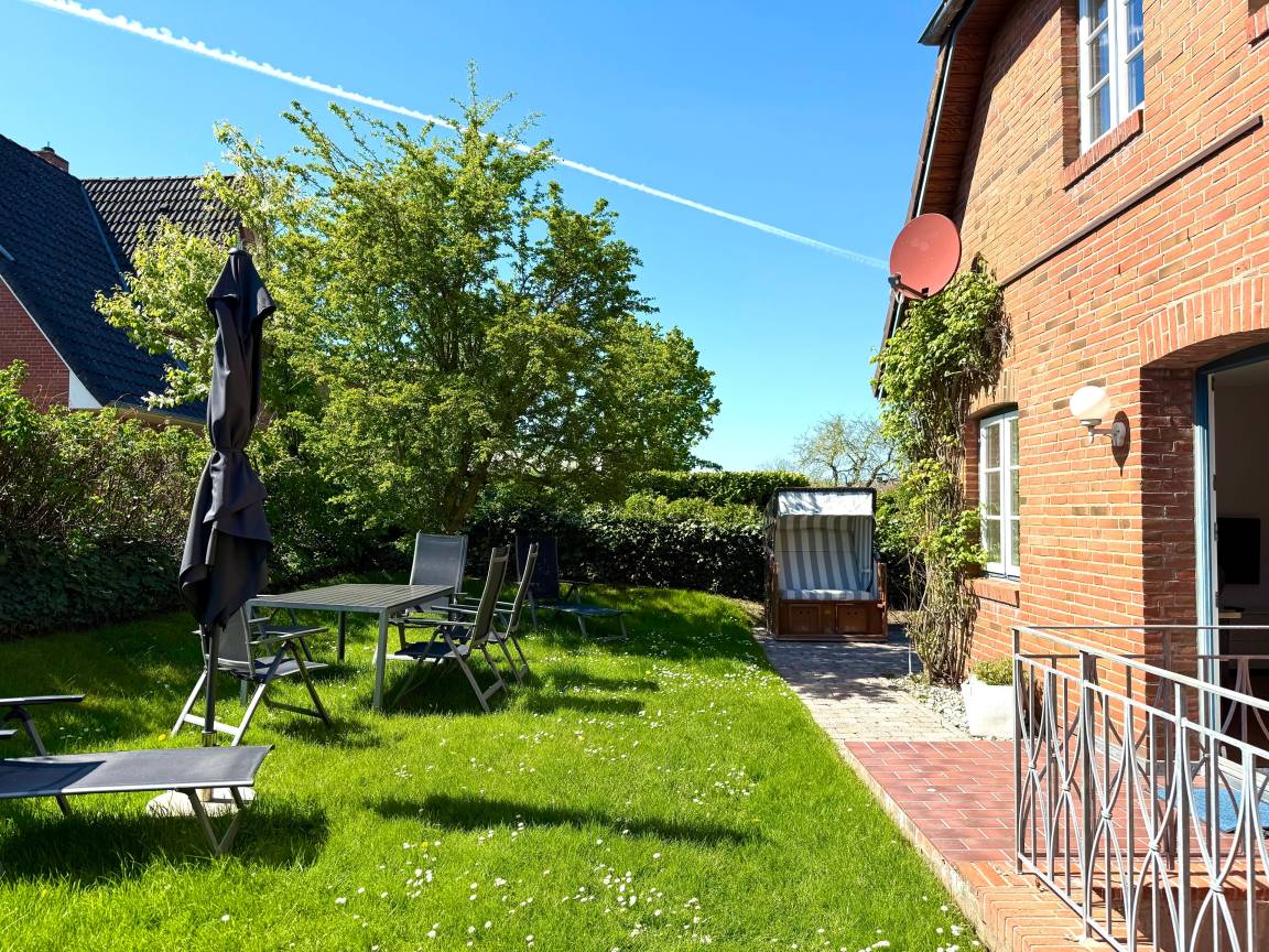 100 M² Ferienhaus ∙ 2 Schlafzimmer ∙ 4 Gäste - Föhr