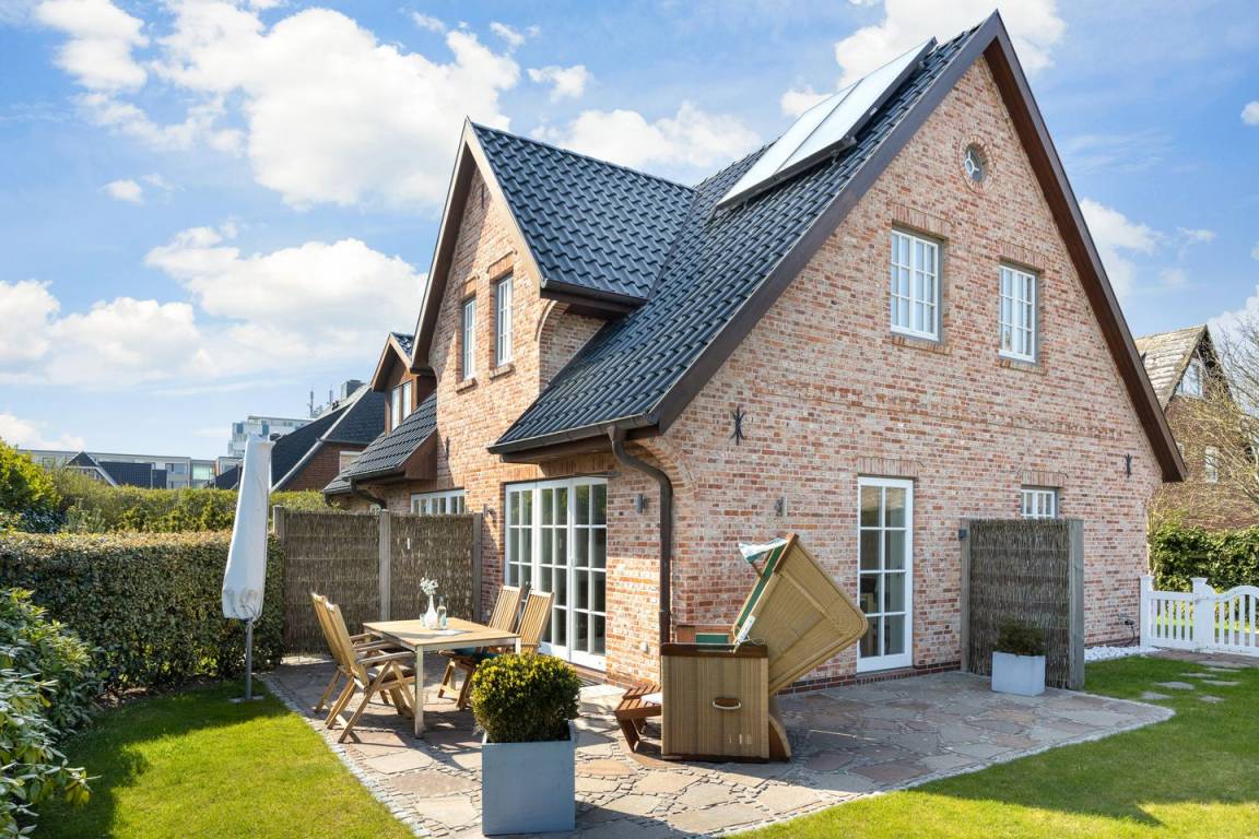 92 M² Ferienhaus ∙ 2 Schlafzimmer ∙ 4 Gäste - Sylt