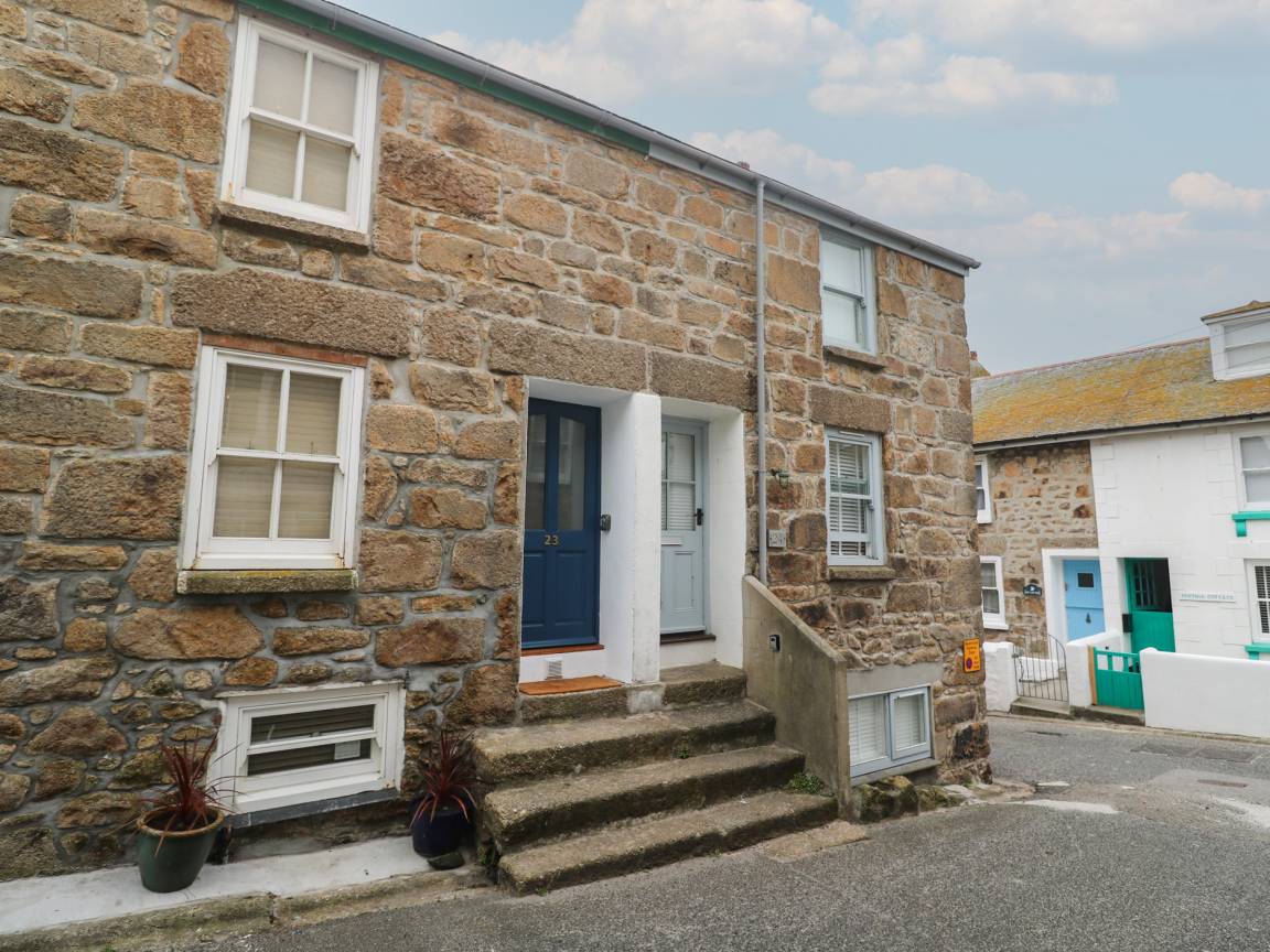 Cottage ∙ 3 Bedrooms ∙ 6 Guests - St Ives