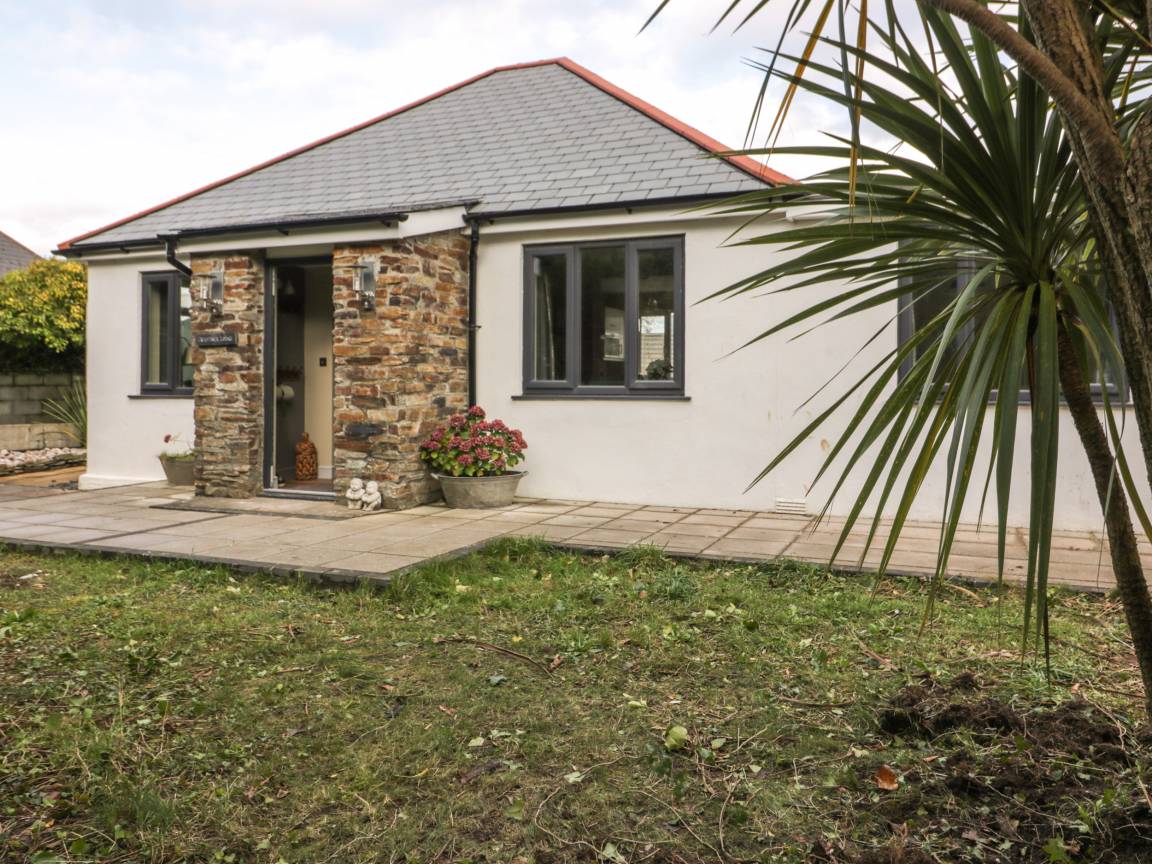 Cottage ∙ 3 Bedrooms ∙ 6 Guests - Newquay