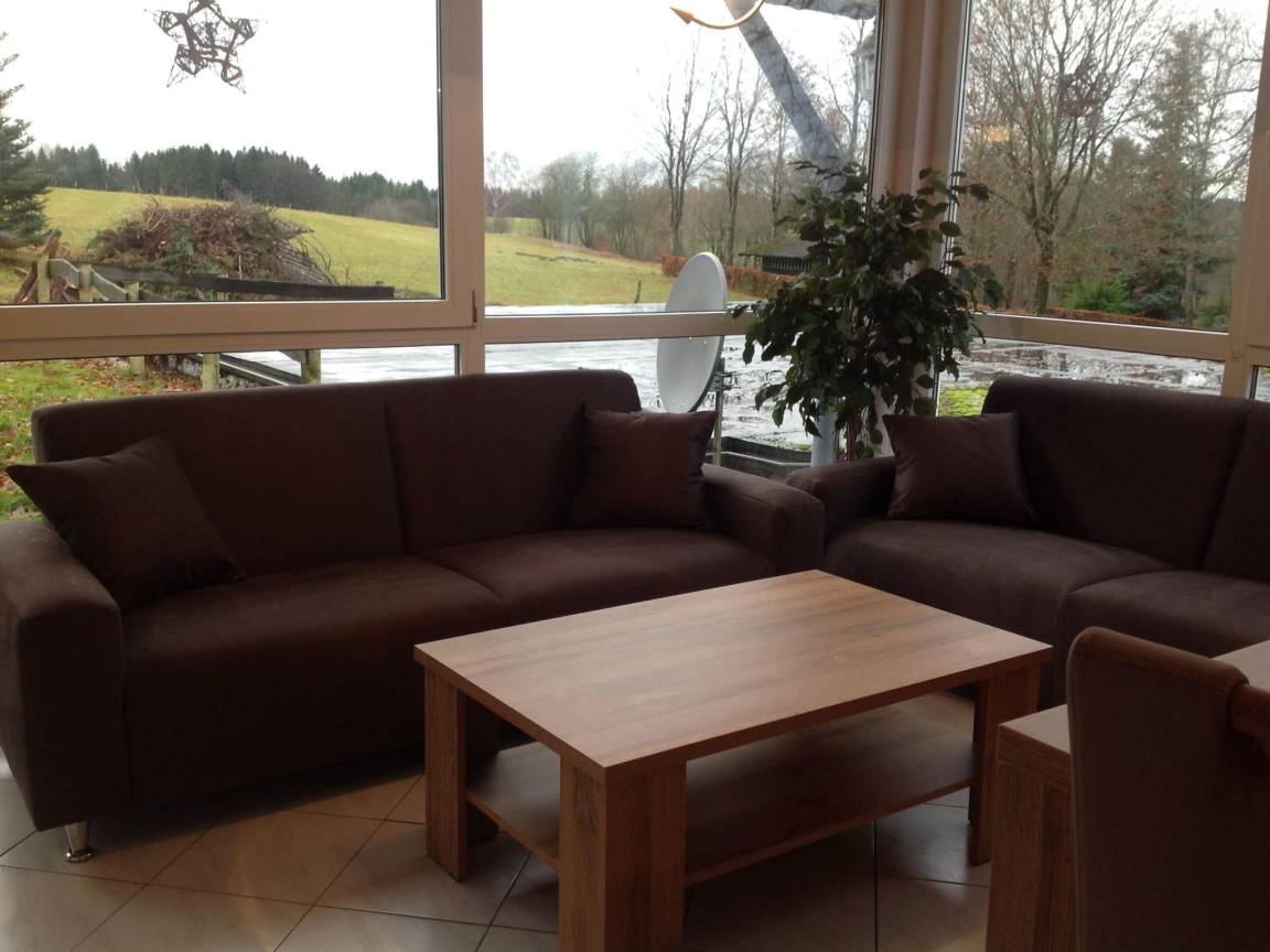 180 M² Ferienhaus ∙ 8 Schlafzimmer ∙ 20 Gäste - Nationalpark Eifel