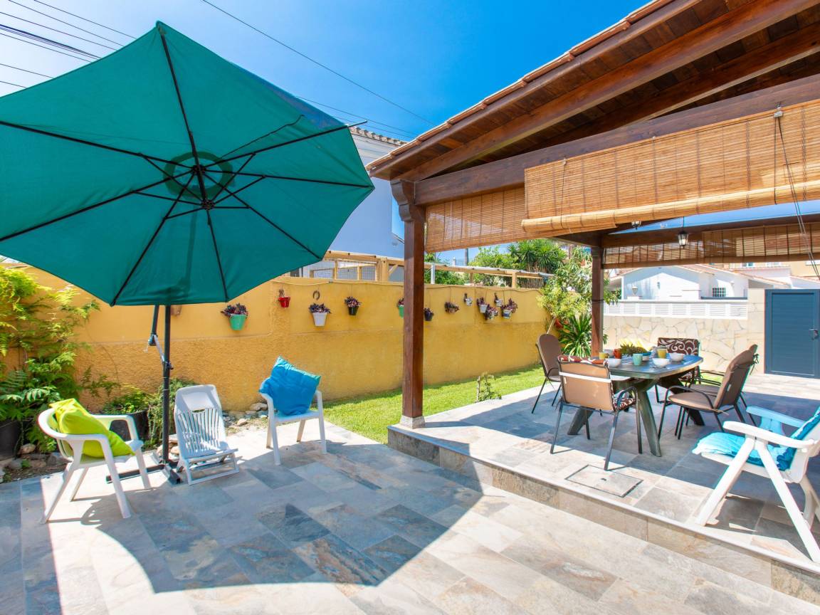 100 M² Huis ∙ 1 Slaapkamer ∙ 6 Gasten - Rincón de la Victoria