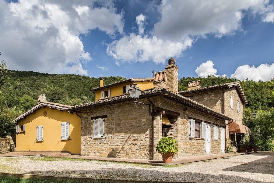 350 M² Farmhouse ∙ 1 Bedroom ∙ 24 Guests - Assisi