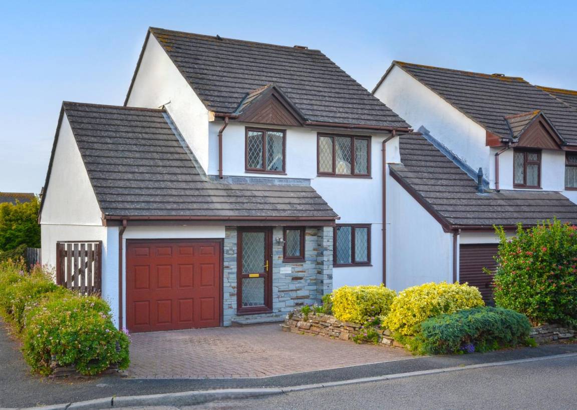 Cottage ∙ 3 Bedrooms ∙ 6 Guests - Daymer Bay