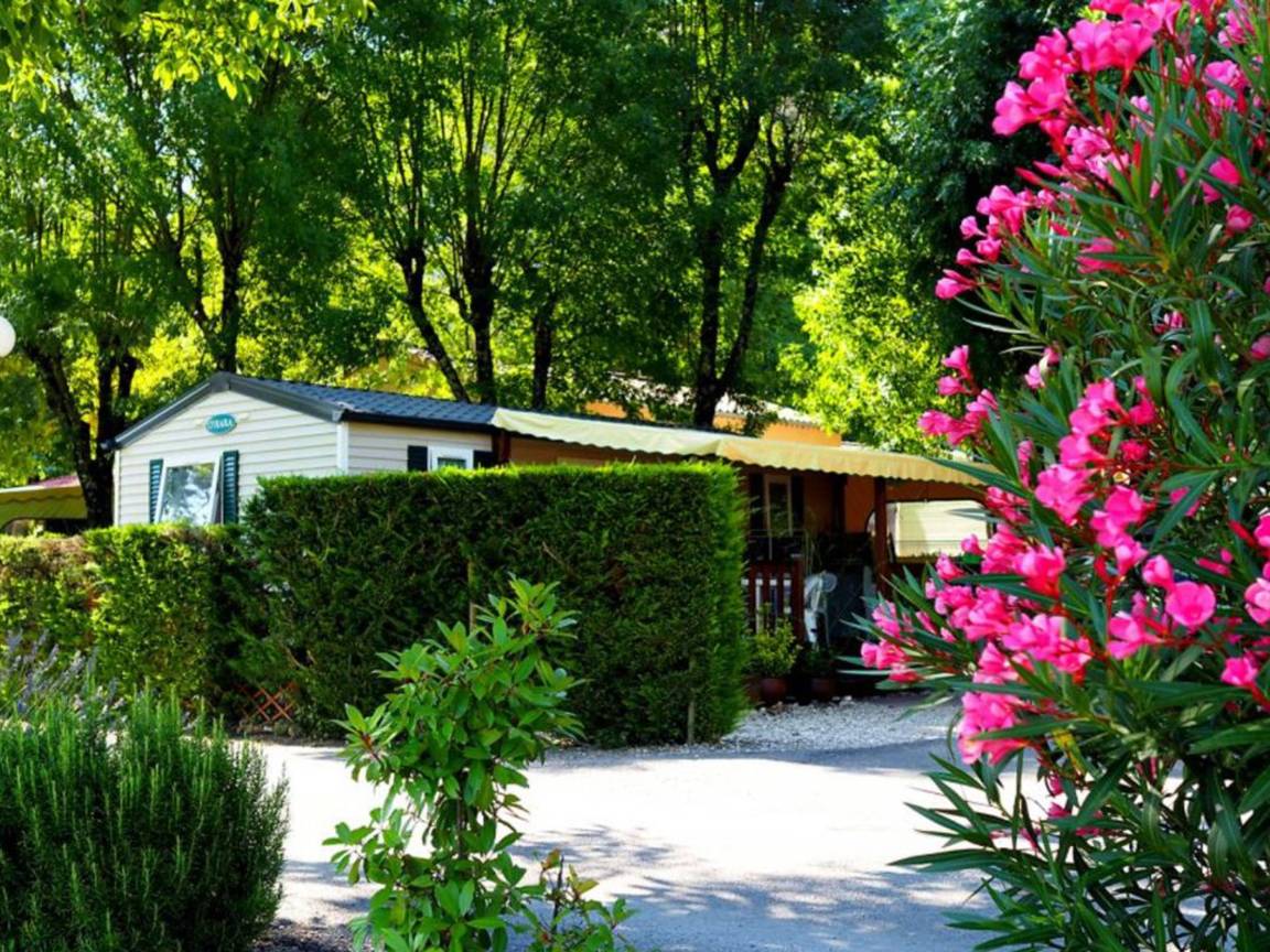 25 M² Chalet ∙ 2 Chambres ∙ 4 Personnes - Barjac