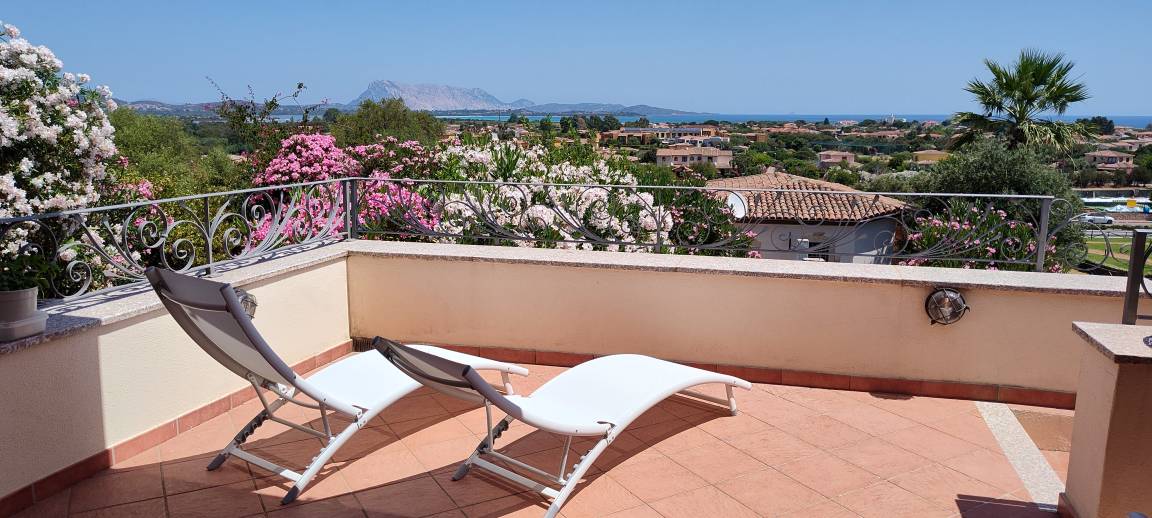 40 M² Apartamento ∙ 2 Habitaciones ∙ 4 Huéspedes - San Teodoro