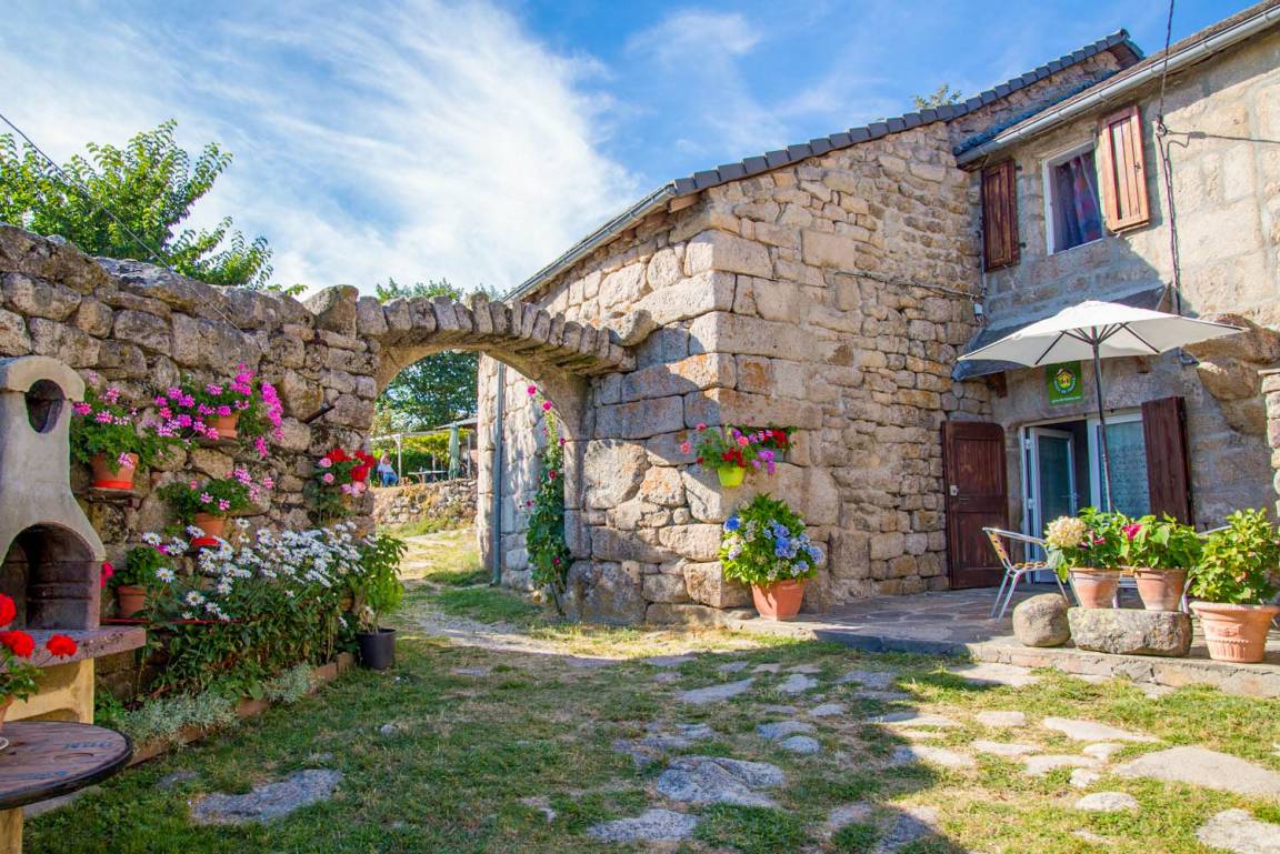 50 M² Gîte ∙ 1 Chambre ∙ 4 Personnes - Lozère