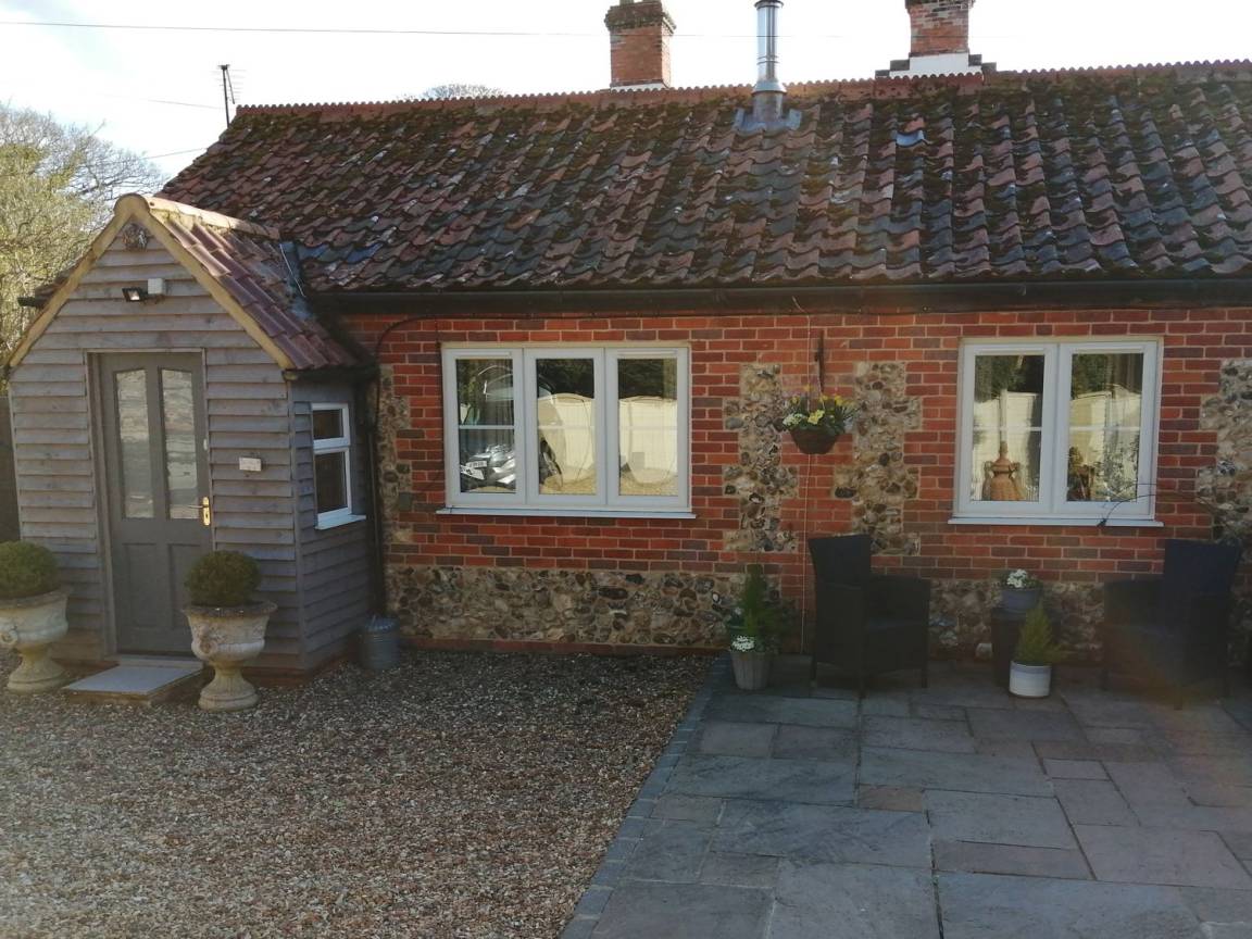 Cottage ∙ 1 Bedroom ∙ 2 Guests - Dereham