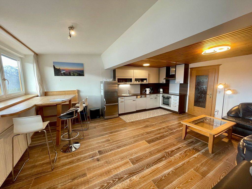 100 M² Ferienwohnung ∙ 3 Schlafzimmer ∙ 6 Gäste - Mondsee